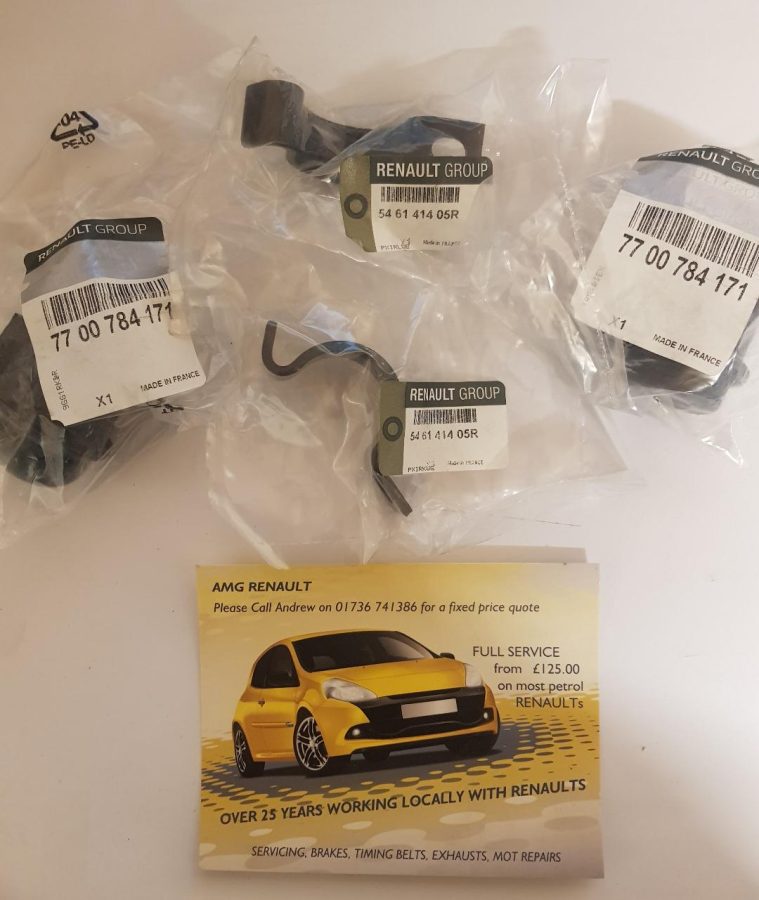 RENAULT CLIO 172 182 OUTER ANTIROLL BAR BRACKETS AND BUSHES - AMG Renault